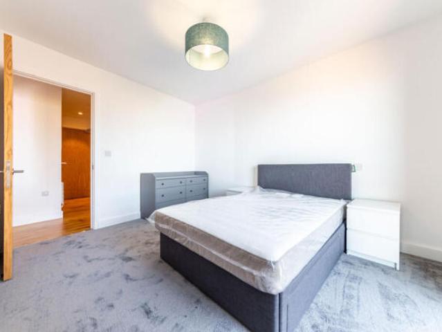 2 bedroom flat for rent in Bywell Place, Canning Town, E16