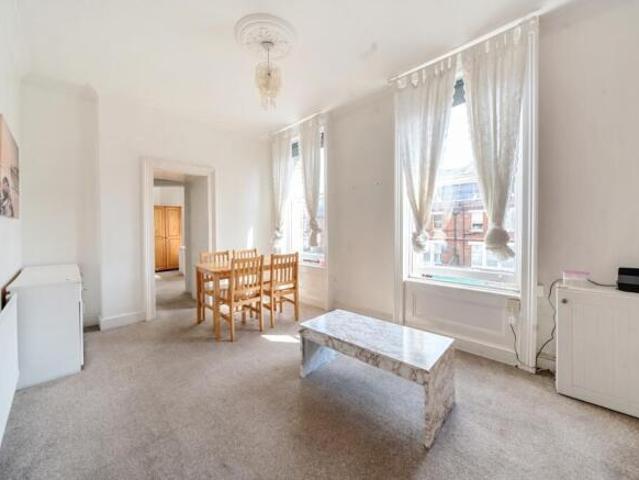 2 bedroom flat for rent in Camberwell Road Camberwell SE5