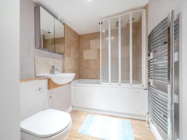 2 bedroom flat for rent in Cambray Place, Cheltenham, GL50