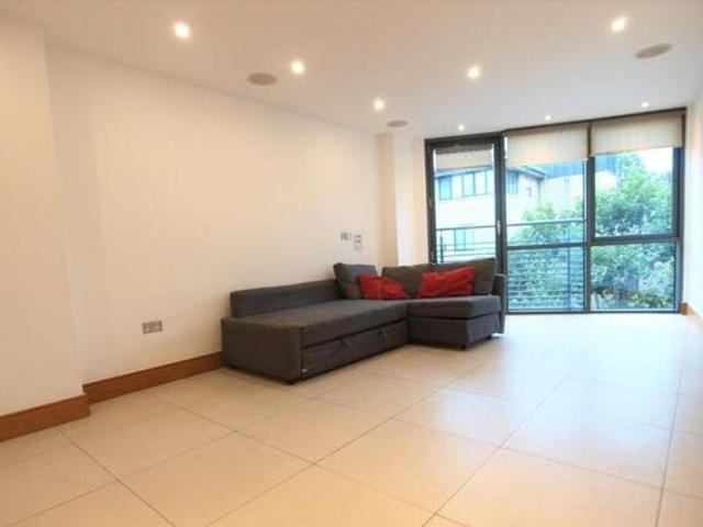 2 Bedroom Flat For Rent In Camden