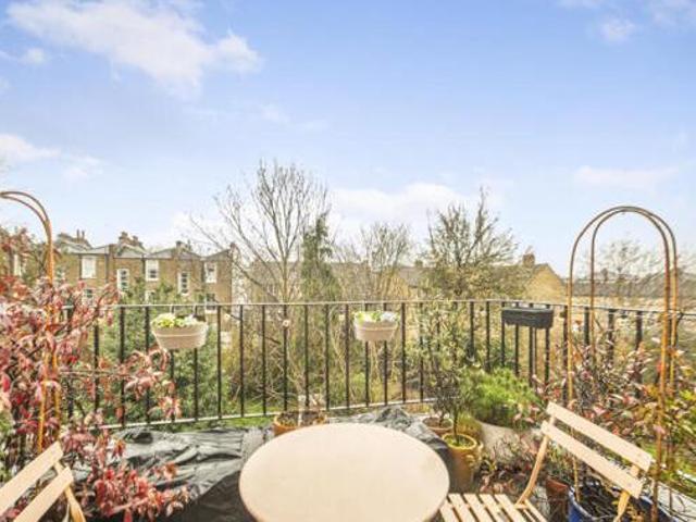 2 Bedroom Flat For Rent In Camden