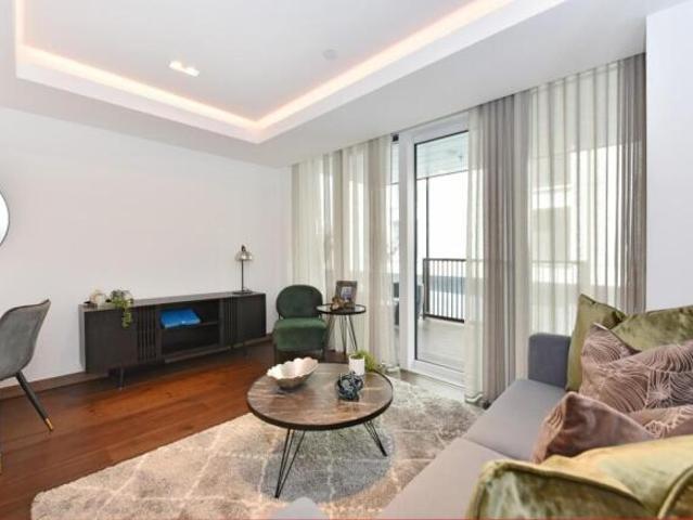 2 bedroom flat for rent in Camellia House, Paddington Gardens, W2