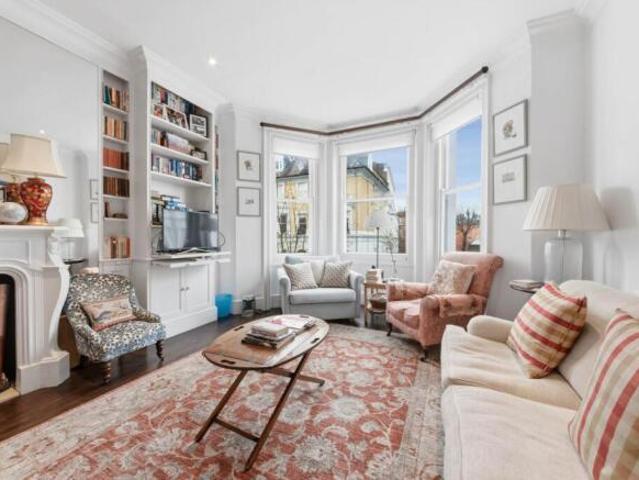 2 bedroom flat for rent in Campden Hill Gardens, Notting Hill, W8