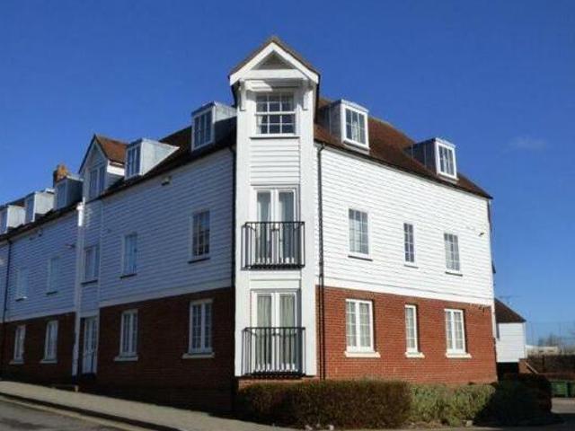2 Bedroom Flat For Rent In Canterbury