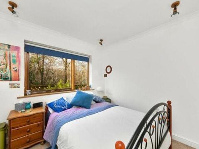 2 Bedroom Flat For Rent In Canada Water, London