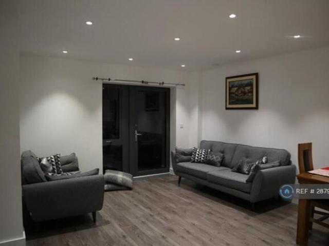 2 bedroom flat for rent in Canaletto Court, London, NW10
