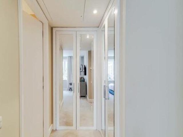 2 Bedroom Flat For Rent In Canary Wharf, London
