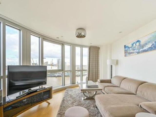 2 Bedroom Flat For Rent In Canary Wharf, London