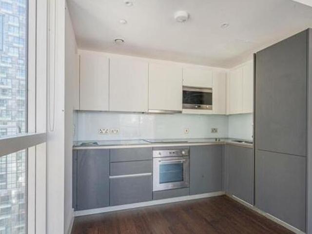2 Bedroom Flat For Rent In Canary Wharf, London