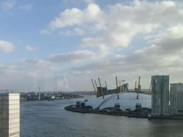 2 Bedroom Flat For Rent In Canary Wharf, London