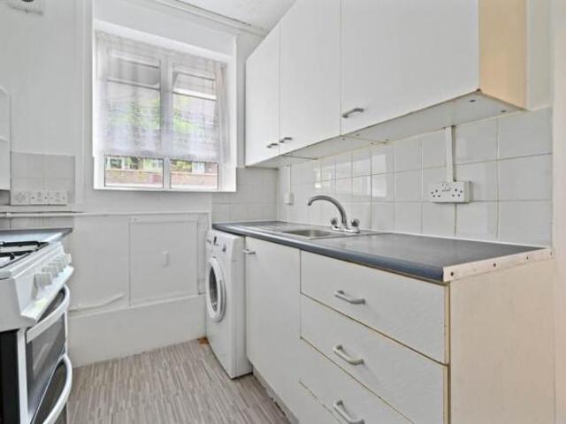 2 bedroom flat for rent in Canning House, White City, London, W12