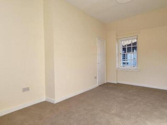 2 bedroom flat for rent in Canongate, City Centre, Edinburgh, EH8