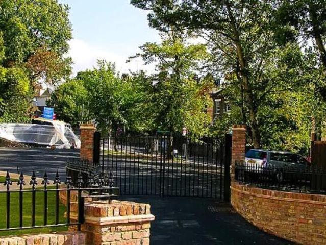 2 bedroom flat for rent in Cabrini House, 2 Honor Oak Rise, Honor Oak, SE23