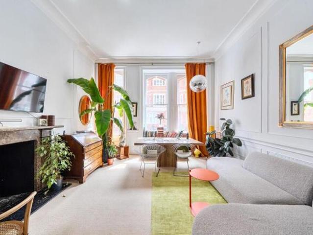 2 bedroom flat for rent in Cadogan Gardens, Sloane Square, London, SW3