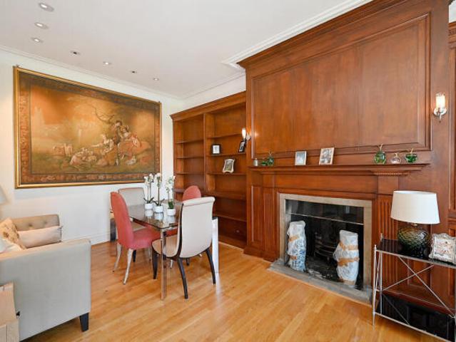 2 bedroom flat for rent in Cadogan Square Chelsea London, SW1X