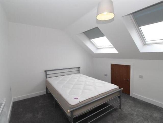 2 bedroom flat for rent in Caerphilly Road, Birchgrove, Cardiff, CF14 4BB, CF14