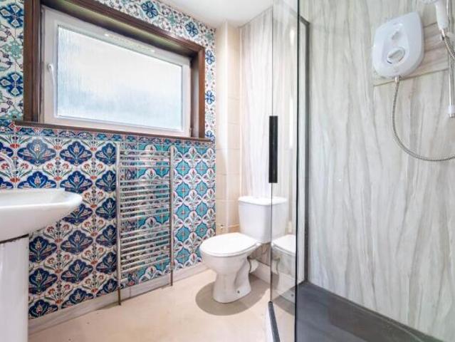 2 bedroom flat for rent in Caiystane Gardens, Fairmilehead, Edinburgh, EH10