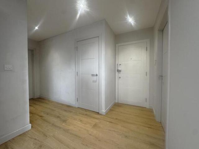 2 bedroom flat for rent in Calverley House, TN1
