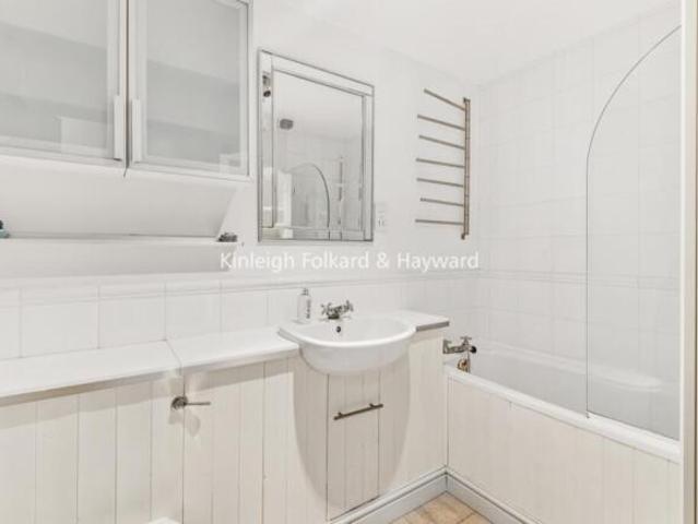 2 bedroom flat for rent in Caledonian Road, London, N7