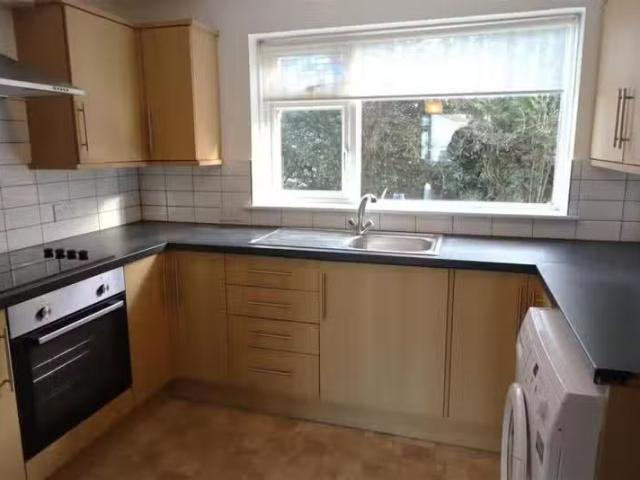2 bedroom flat for rent in Capstone Court, Ilfracombe, EX34