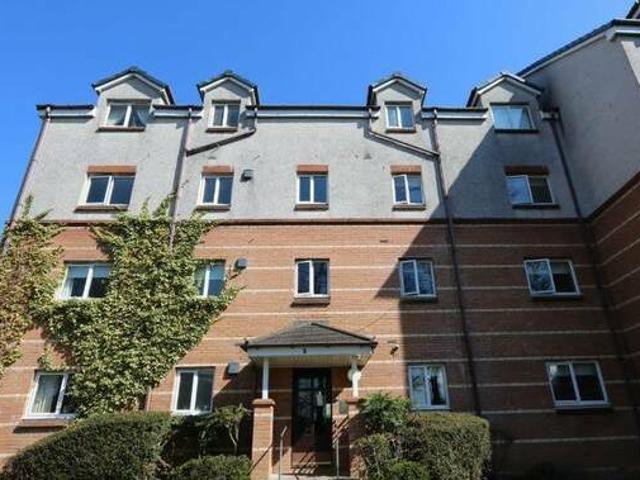 2 bedroom flat for rent in Cartbank Grove Glasgow G44