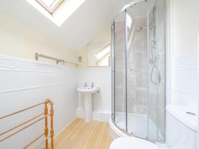 2 bedroom flat for rent in Cardigan Road, Headingley, Leeds, LS6