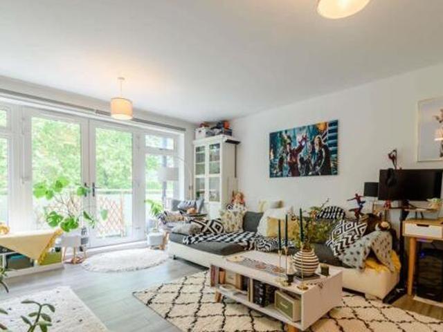 2 Bedroom Flat For Rent In Carew Road