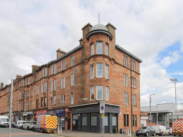 2 bedroom flat for rent in Carmunnock Road, Glasgow, G44