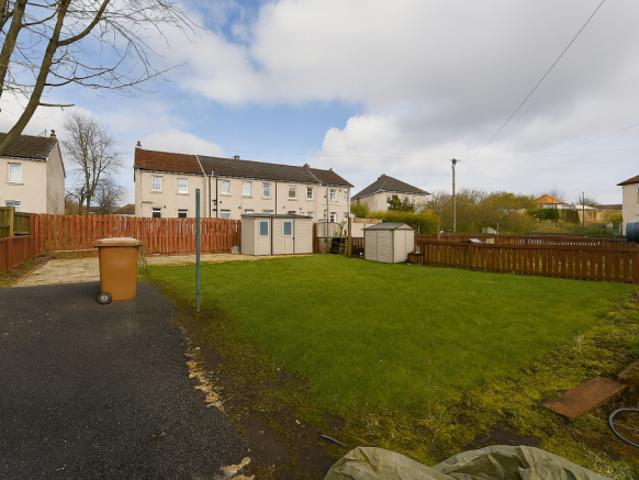 2 bedroom flat for rent in Carntyne Road, Carntyne, G32