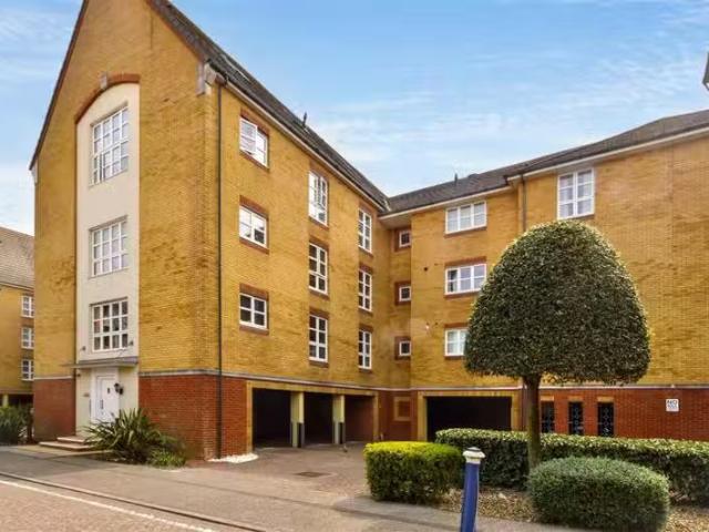 2 bedroom flat for rent in Caroline Way, BN23