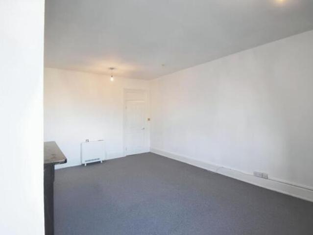 2 bedroom flat for rent in Castle Hill Rochester ME1