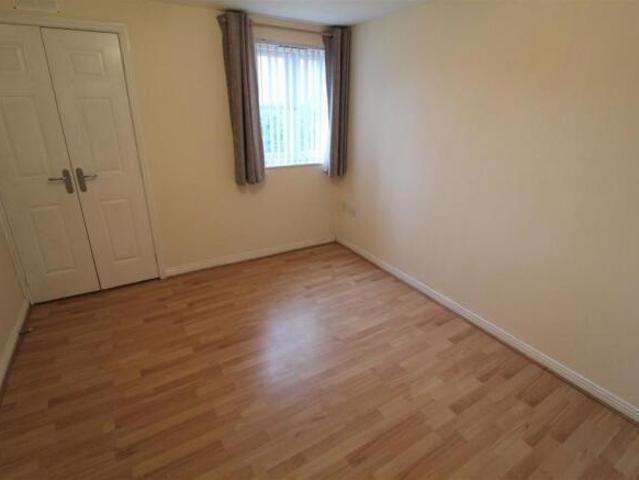 2 bedroom flat for rent in Cassini Drive, Swindon, SN25 2JX, SN25