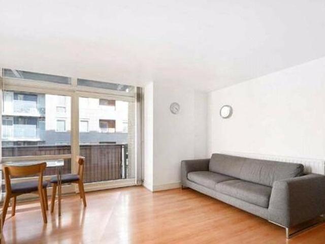 2 Bedroom Flat For Rent In Cassilis Road, London