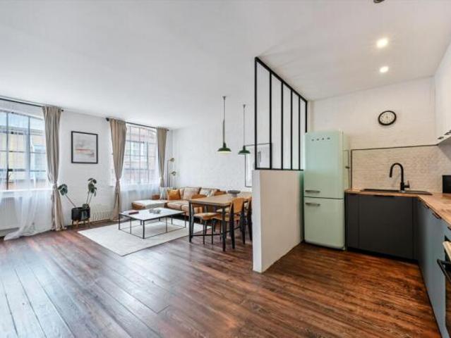 2 bedroom flat for rent in Casson Street, London E1