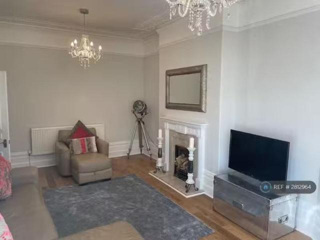 2 bedroom flat for rent in Cathedral Road, Cardiff, CF11