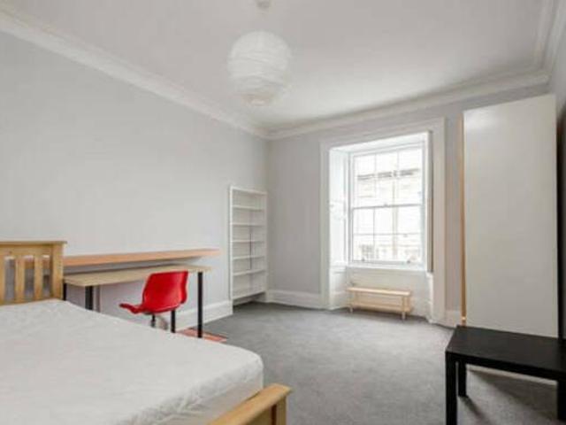2 bedroom flat for rent in Causewayside Newington Edinburgh EH9