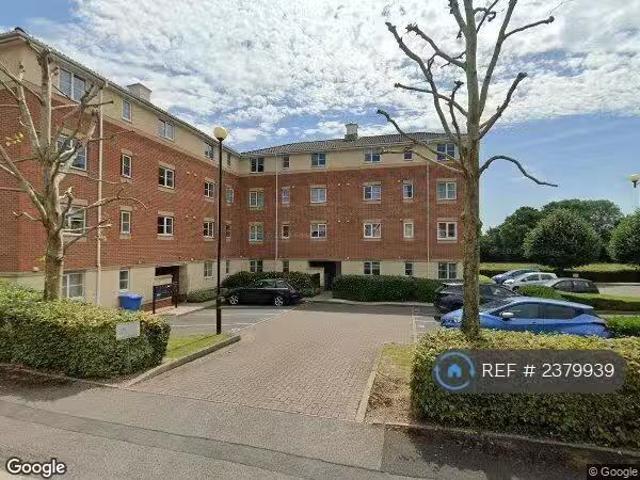 2 bedroom flat for rent in Cavalier Drive, Halesowen, B63