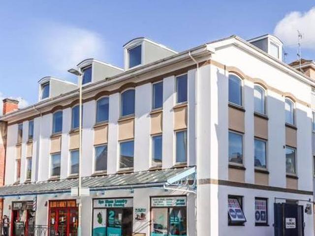 2 bedroom flat for rent in Central Cheltenham GL52 2NE GL52