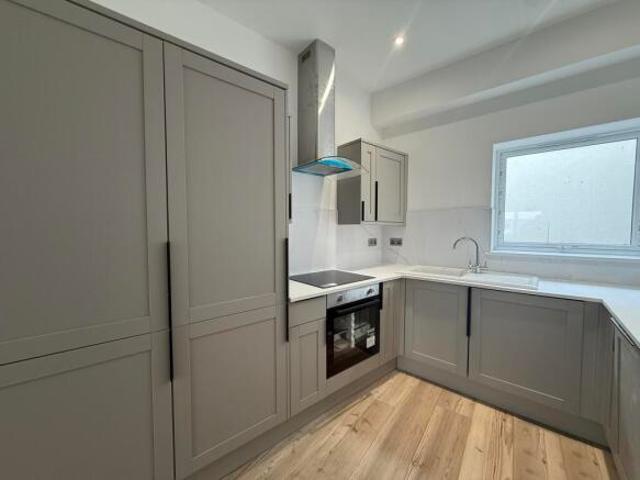 2 bedroom flat for rent in Central Swindon, SN1