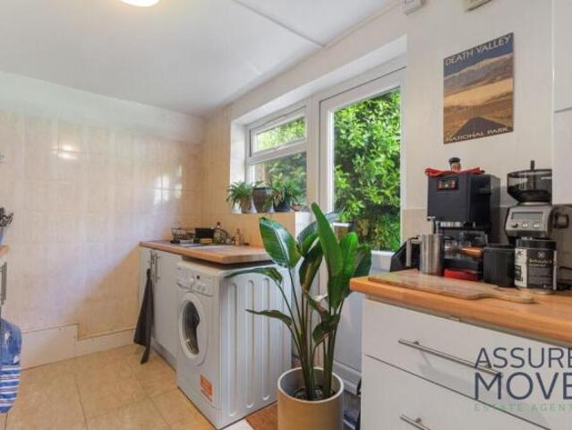2 bedroom flat for rent in Cecile Park, London, N8