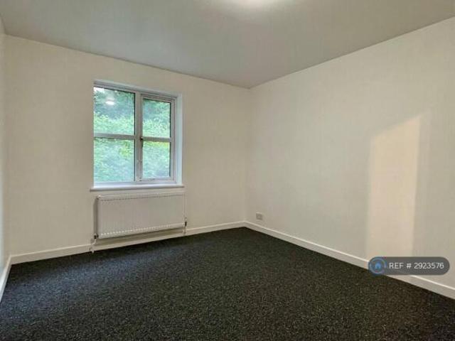 2 bedroom flat for rent in Celestial Gardens, London, SE13