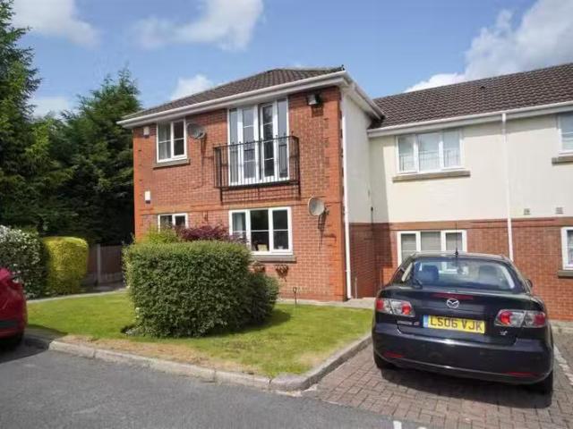 2 bedroom flat for rent in Chorley Old Road, Bolton, BL1