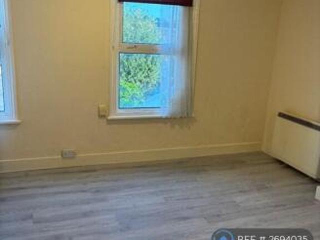 2 bedroom flat for rent in Chatham St, Reading, RG1