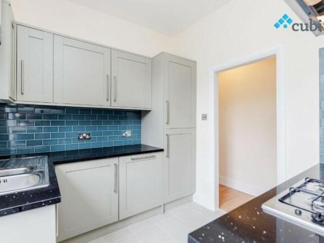 2 bedroom flat for rent in Chatham Street, London, SE17