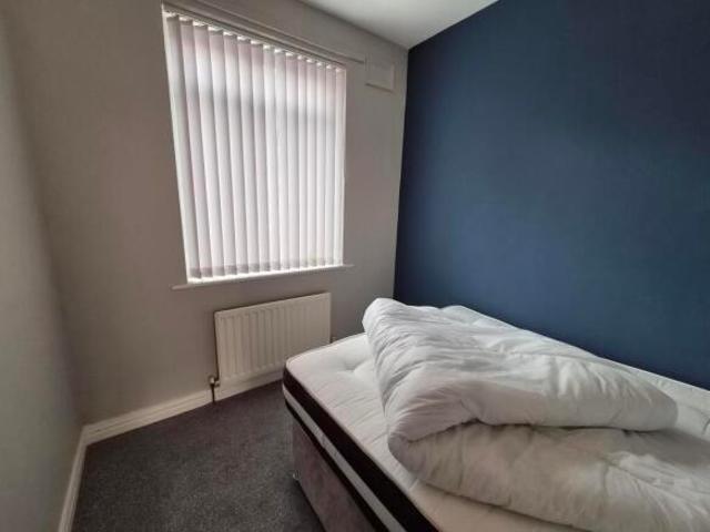 2 bedroom flat for rent in Chatsworth Gardens, Newcastle upon Tyne, NE6