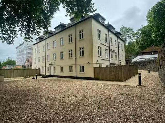 2 bedroom flat for rent in Champion Court, Bristol, BS2