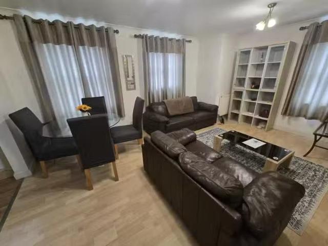2 bedroom flat for rent in Chapal Street, Leamington Spa, CV31