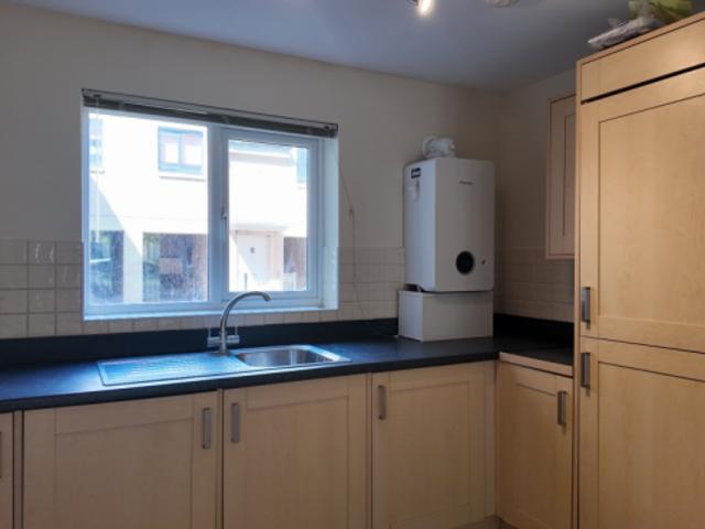 2 bedroom flat for rent in Chariot Way, Orchard Park, Cambridge, CB4