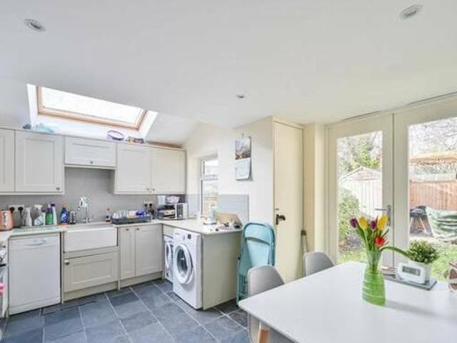 2 bedroom flat for rent in Charlmont Road Tooting London SW17