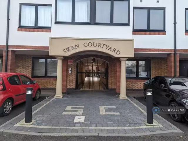 2 bedroom flat for rent in Charles Edward Road, Birmingham, B26